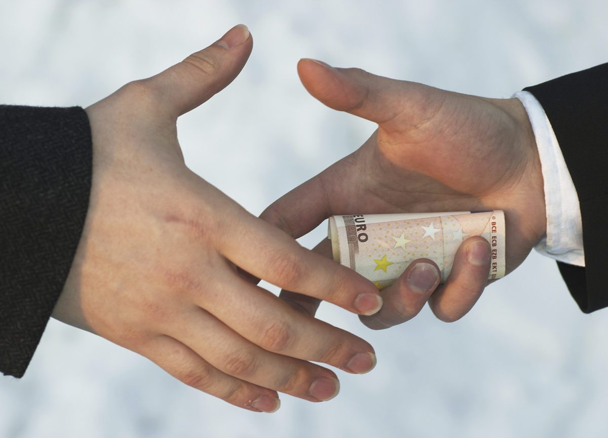 Korrupsjon i stor stil på solkysten - SI - Spania i dag