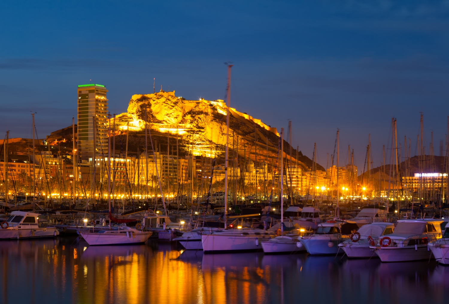 view-port-night-alicante - SI - Spania i dag